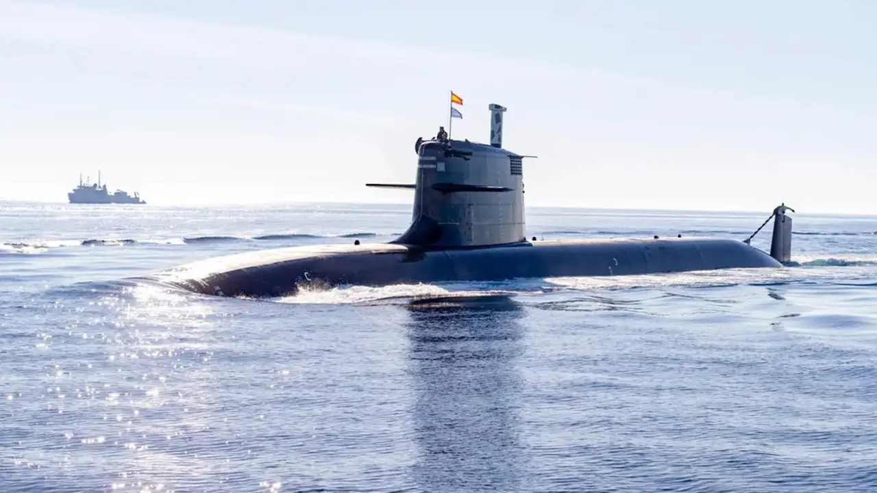 El submarino 'Isaac Peral' atraca en Cartagena tras cumplir su primera ...